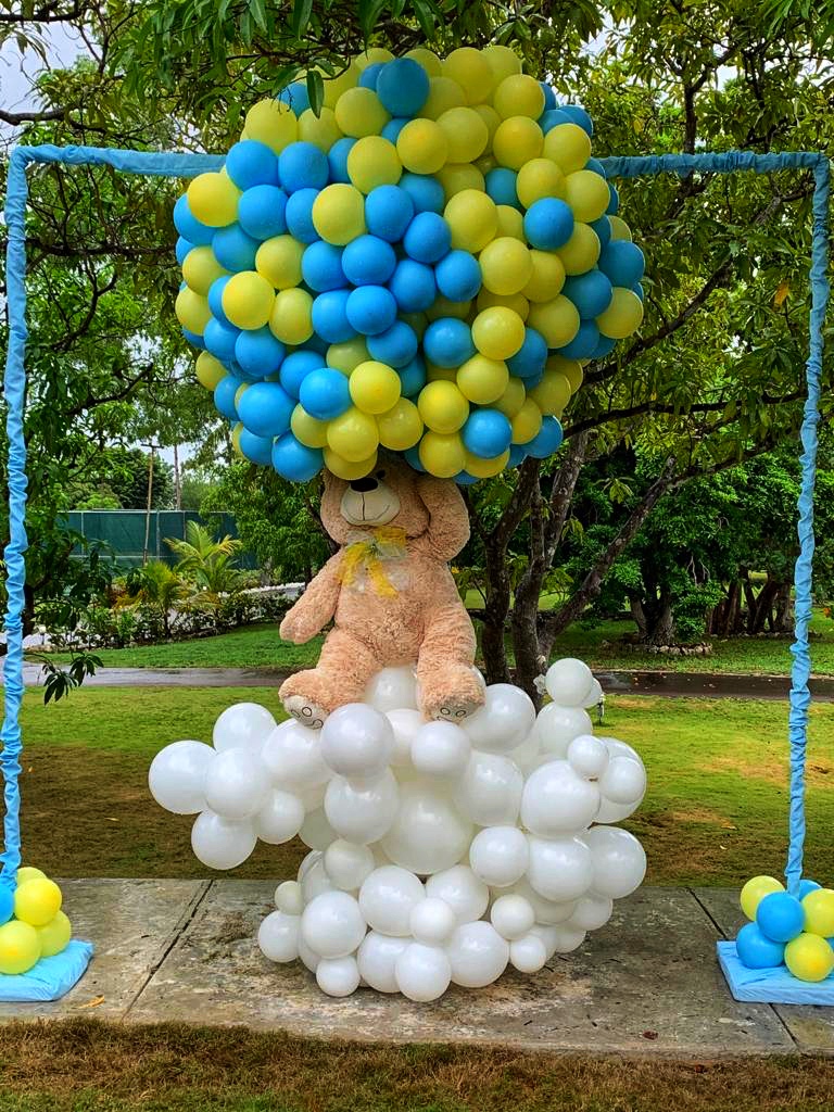 The Balloon People | Balloon Sculptures