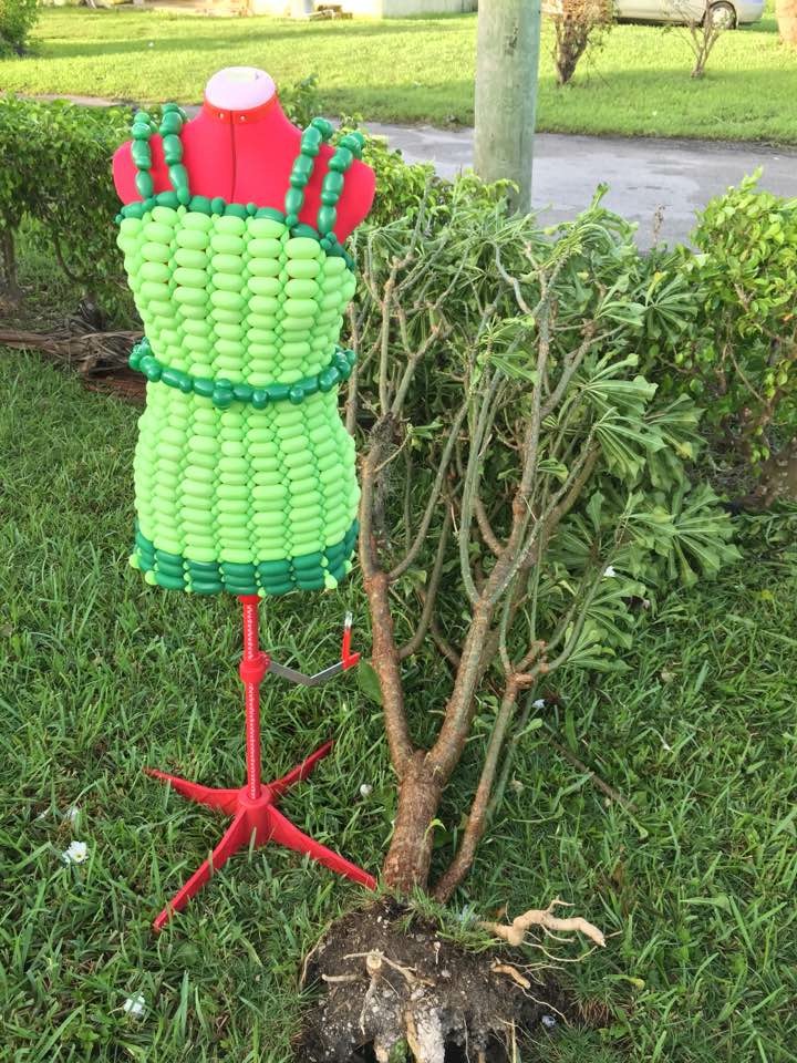 The Balloon People | Balloon Sculptures